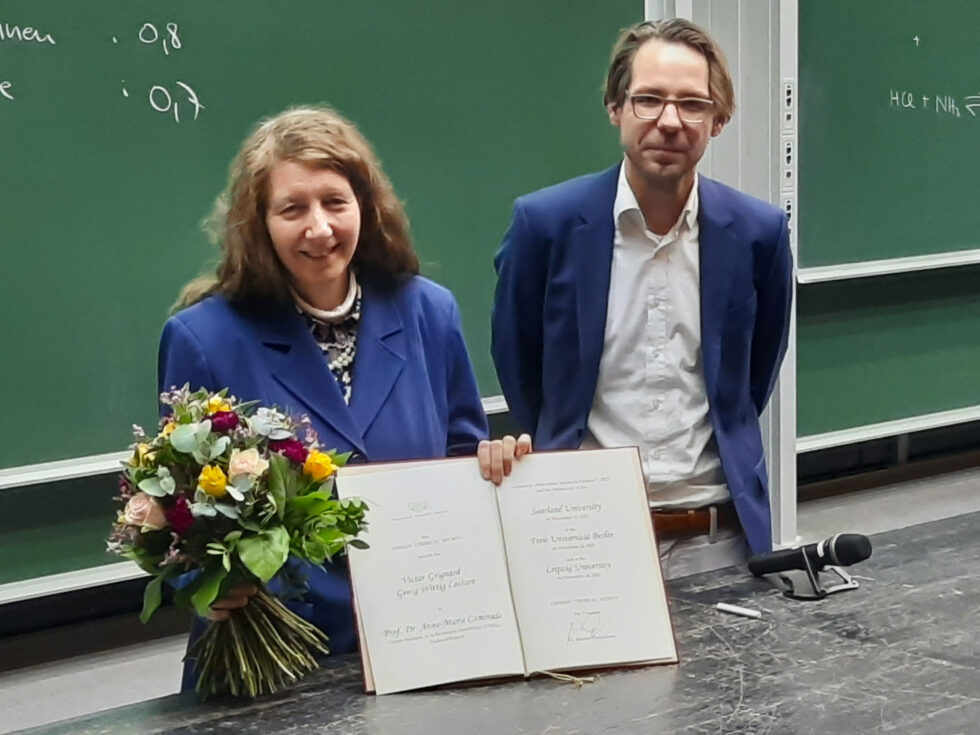 Remise du Prix Victor Grignard - Georg Wittig de la GDCh à Anne-Marie ...